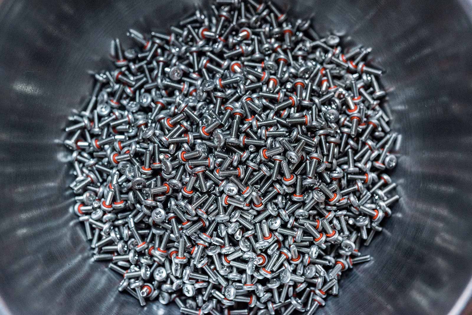Scelta del Materiale delle Viti | ZAGO | Viti a Tenuta Stagna, Dadi a ...